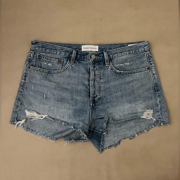Denim Forum | Shorts | Aritzia Denim Forum Jean Short | Poshmark
